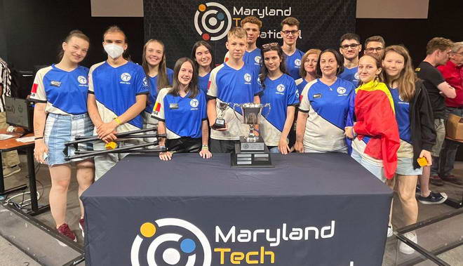 Performanță excepțională a echipei de robotică Abso-Tech de la Liceul ...